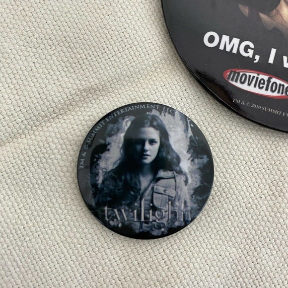 Twilight | Other | The Twilight Saga Movie Film Button Pin Pinback Lot ...
